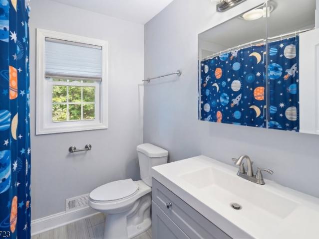 3 Neskell Dr, Bridgewater, NJ 07920 | MLS #4029