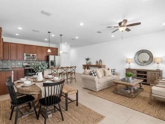 3 Oakleaf Way, Palm Coast, FL 32137 | MLS #FC314752 | Compass