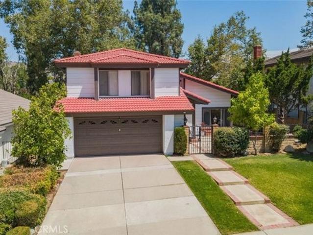 3 Old Wood Rd, Phillips Ranch, CA 91766