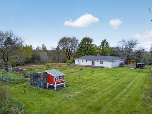 3 Old Quarry Rd, Vassalboro, ME 04989