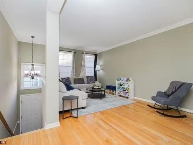 3 or More Stories, Condo Complex, Multi Floor Unit Clifton C.