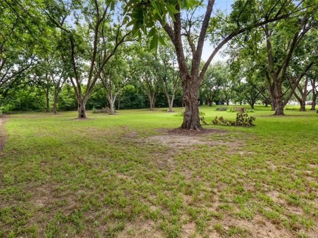 3 Orchard St, Eufaula, OK 74432