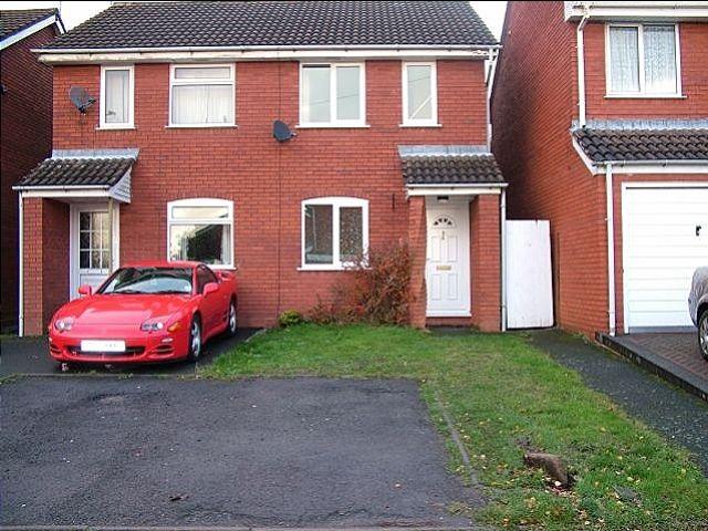 3 Alderton Drive, Bradmore, Wolverhampton WV3, 2 bed semi detached house to rent, £950 pcm | PrimeLocation