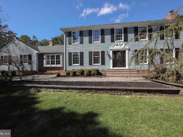 3 Aldworth Court