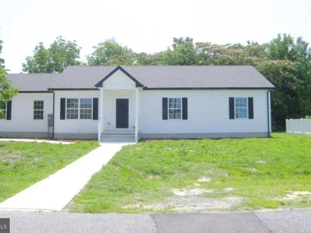 3 Alfred St, Georgetown, DE 19947