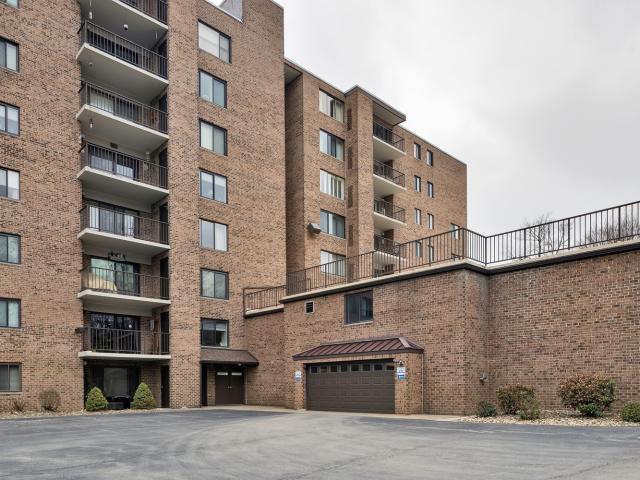 3 Alta Vita Drive 608