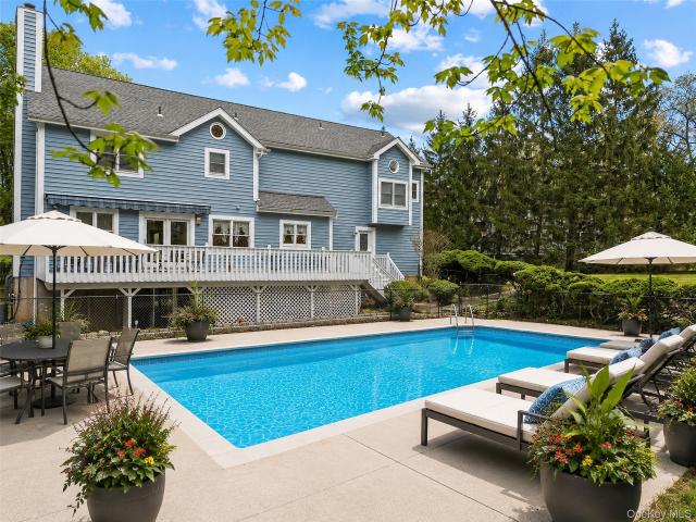 3 Anita Court