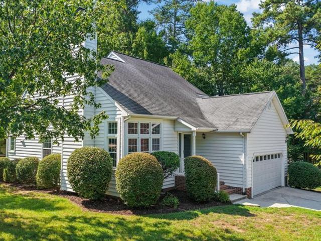 3 Arborfield Ln, Durham, NC 27713