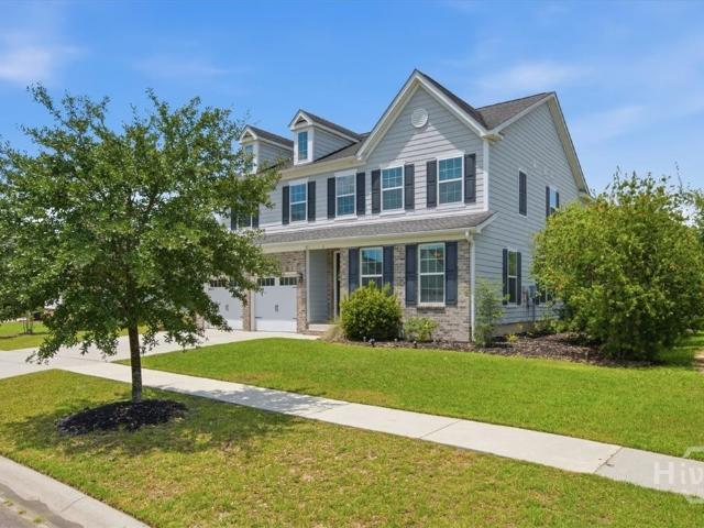 3 Ashstead Lane