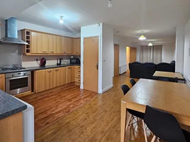 3 Bankwell Street, Manchester, M15 5LN, United Kingdom | 3 bed house for rent #165377607 | Rentberry