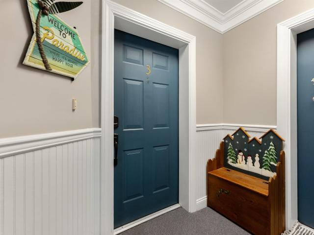 3 Bayside Dr