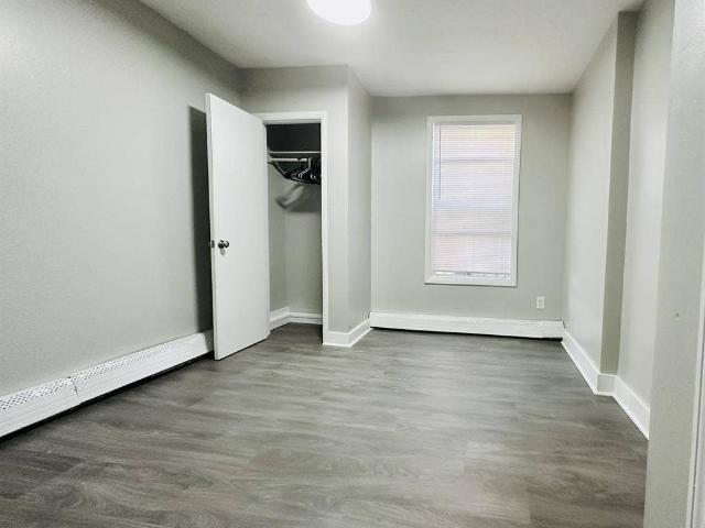 3 bd/1 bath Move in ready today!