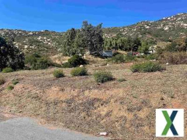 3 bd, 0 ba, 1388 sqft Home for sale El Cajon, California