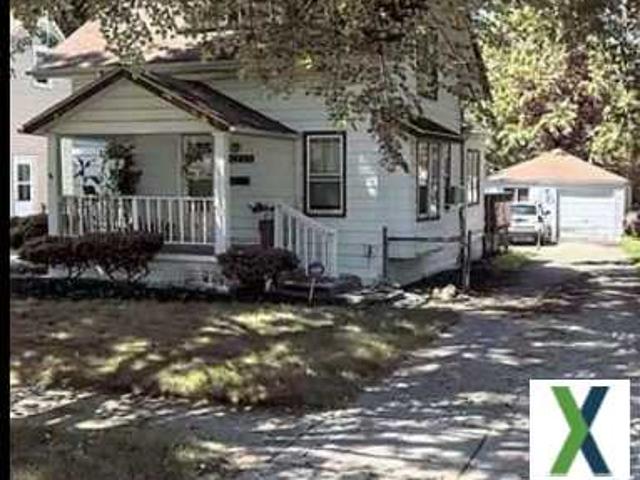 3 bd, 1 ba, 2382 sqft House for rent Redford, Michigan