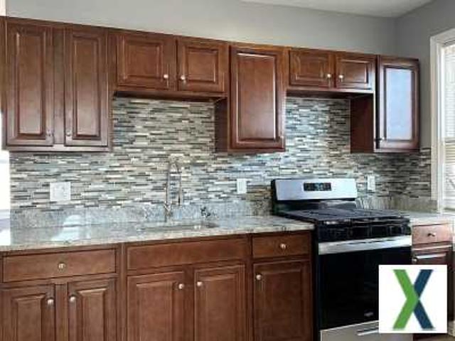 3 bd, 1 ba, 800 sqft Apartment for rent North Providence, Rhode Island