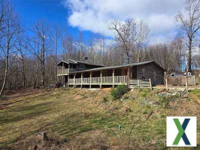 3 bd, 2 ba, 0.67 Acres Home for sale Morganton, North Carolina