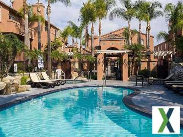 3 bd, 2 ba, 1050 sqft Condo for rent West Carson, California