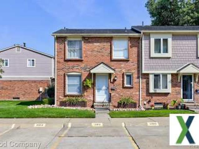3 bd, 2 ba, 1000 sqft Condo for sale Clinton, Michigan