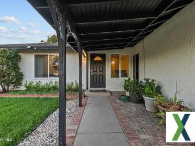3 bd, 2 ba, 1295 sqft Home for sale Moorpark, California