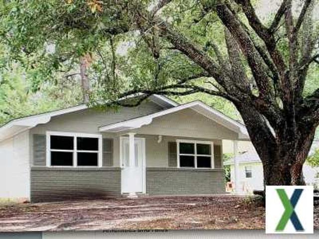 4 bd, 2 ba, 1502 sqft Home for rent Ocean Springs, Mississippi