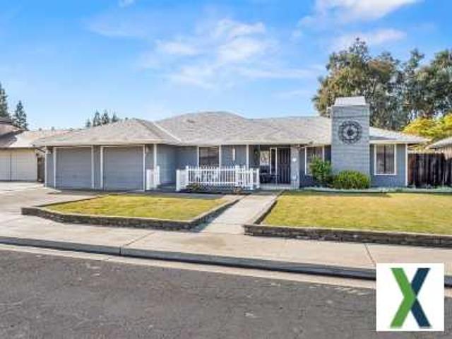 3 bd, 2 ba, 1600 sqft House for sale Clovis, California