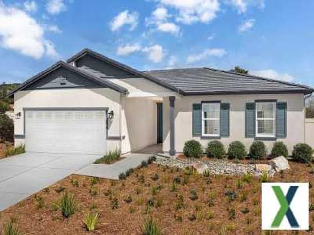 3 bd, 3 ba, 1575 sqft Home for sale Moreno Valley, California