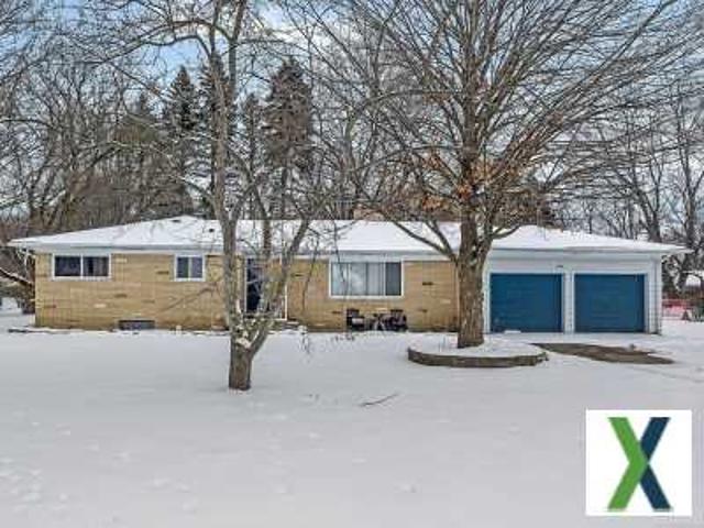 3 bd, 2 ba, 1866 sqft Home for sale Port Huron, Michigan