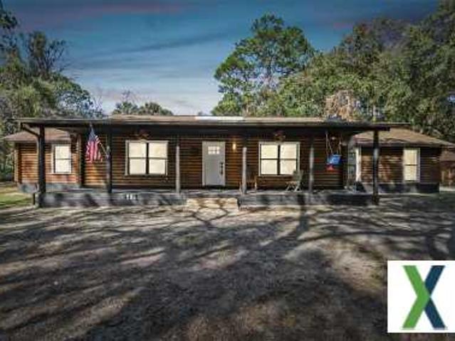 3 bd, 2 ba, 2226 sqft Home for sale Titusville, Florida