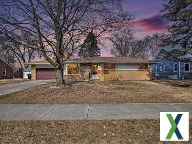 3 bd, 2 ba, 2239 sqft House for sale Redford, Michigan