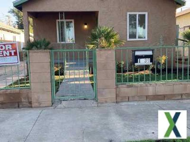 3 bd, 2 ba, 650 sqft House for rent San Fernando, California
