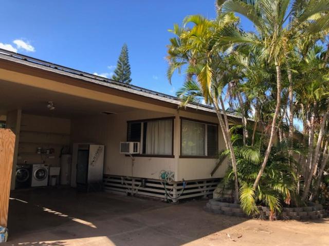 3 BD. 2 BA. UNFURISHED HOME IN CENTRAL KIHEI