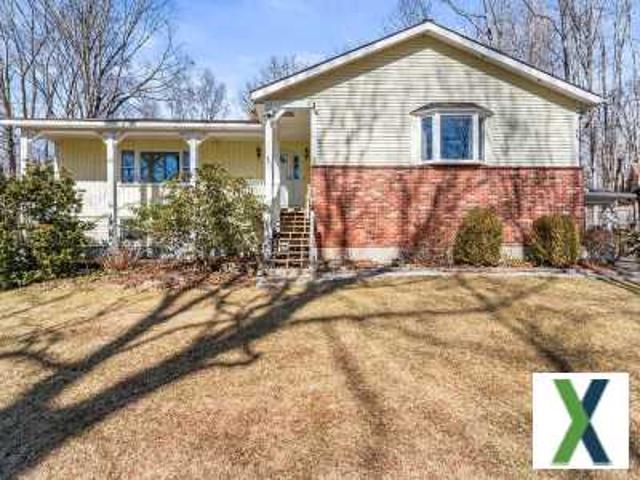 3 bd, 3 ba, 1560 sqft Home for sale Southbury, Connecticut