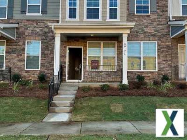 3 bd, 3 ba, 1834 sqft Townhome for rent Mint Hill, North Carolina