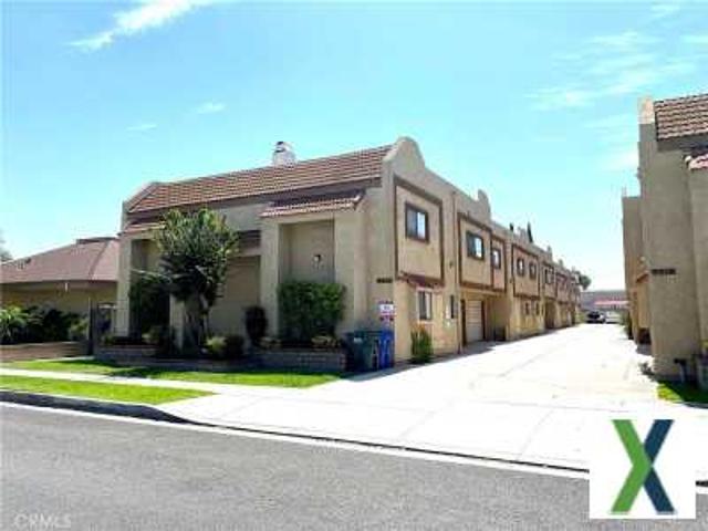 3 bd, 2 ba, 1425 sqft Townhome for sale Wright, Florida