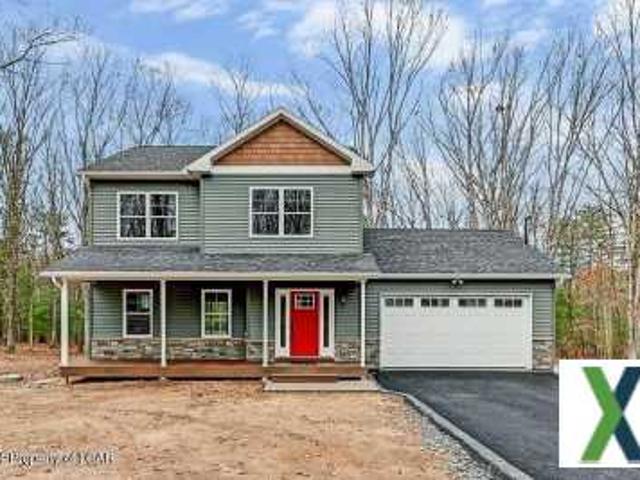 3 bd, 2 ba, 2475 sqft Home for sale Mountain Top, Pennsylvania