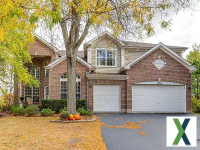 3 bd, 3 ba, 2550 sqft Home for sale Libertyville, Illinois