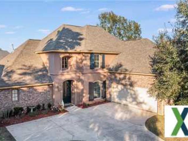 3 bd, 4 ba, 2838 sqft Loft for sale Prairieville, Louisiana