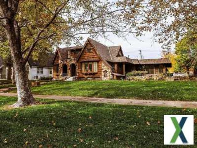 3 bd, 4 ba, 5475 sqft Home for sale Hutchinson, Kansas