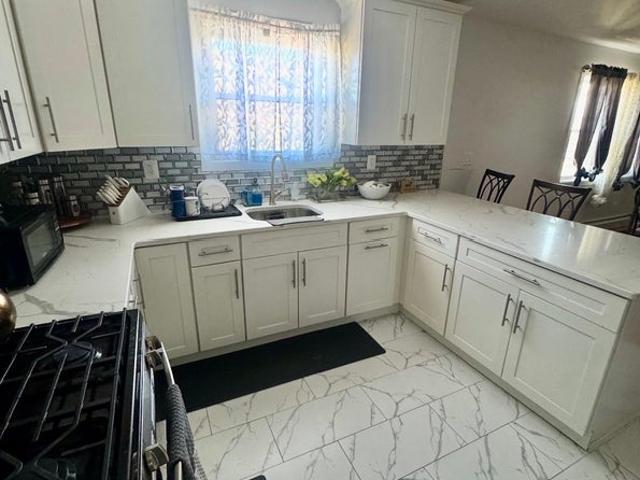 3 Beautifully Furnished Private Rooms for Rent