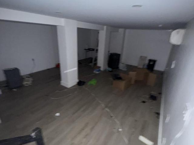 3 bed/1.5 bath available in Bed Stuy, no fee!