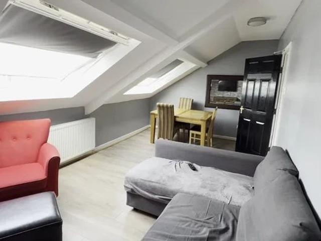 3 Bed 1 Bath