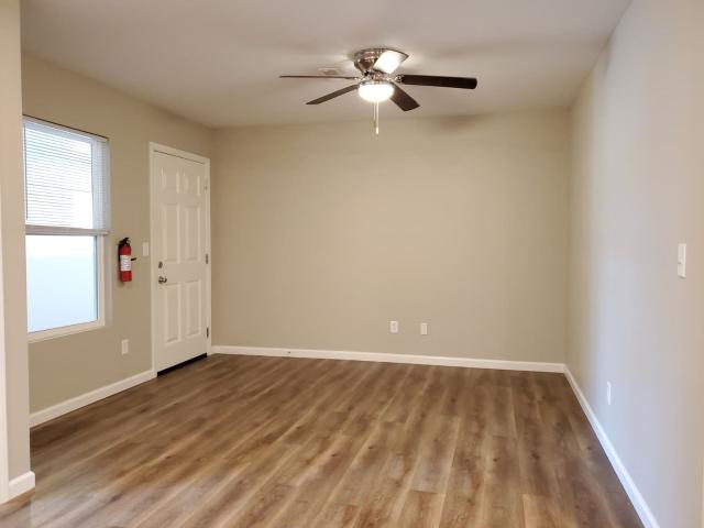 3 bed, 1 bath Apartment