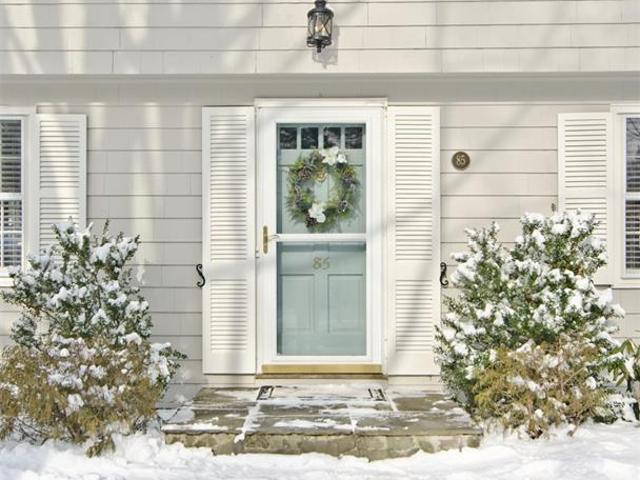3 Bed 1 Bath House 85 HARTWELL RD for sale in West Hartford, Connecticut