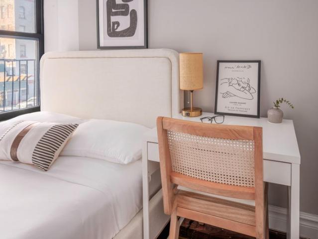 3 bed 1 bath LES Apt!