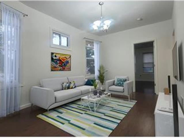 3 Bed/ 1 Bath with Parking Included