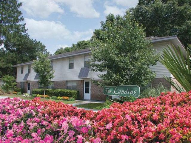 3 bed 1.5 bath, $785.00 in Hanahan