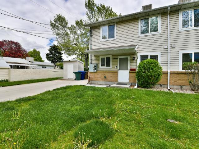 3 Bed / 1.5 Bath Townhome for Rent in Salt Lake City, UT