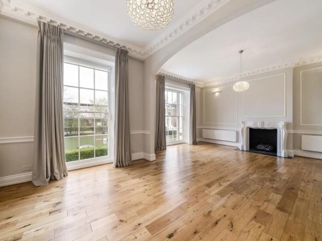 3 bed 1st Floor Flat to rent in Paddington Westminster, NW8, from Hamptons International Sales St. Johns Wood. 34194