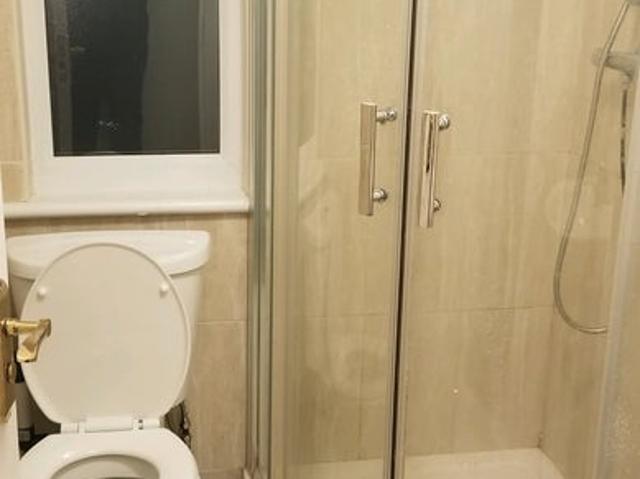 3 Bed 1st Floor Flat Near SevenSisters & Haringey