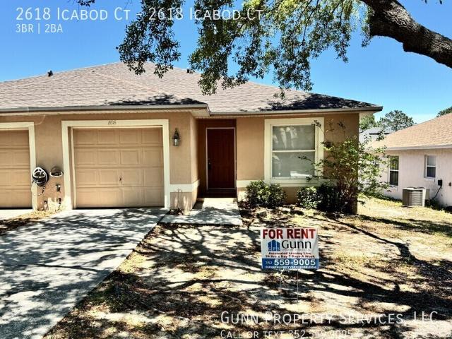 3 bed 2 bath 1 car garage Duplex